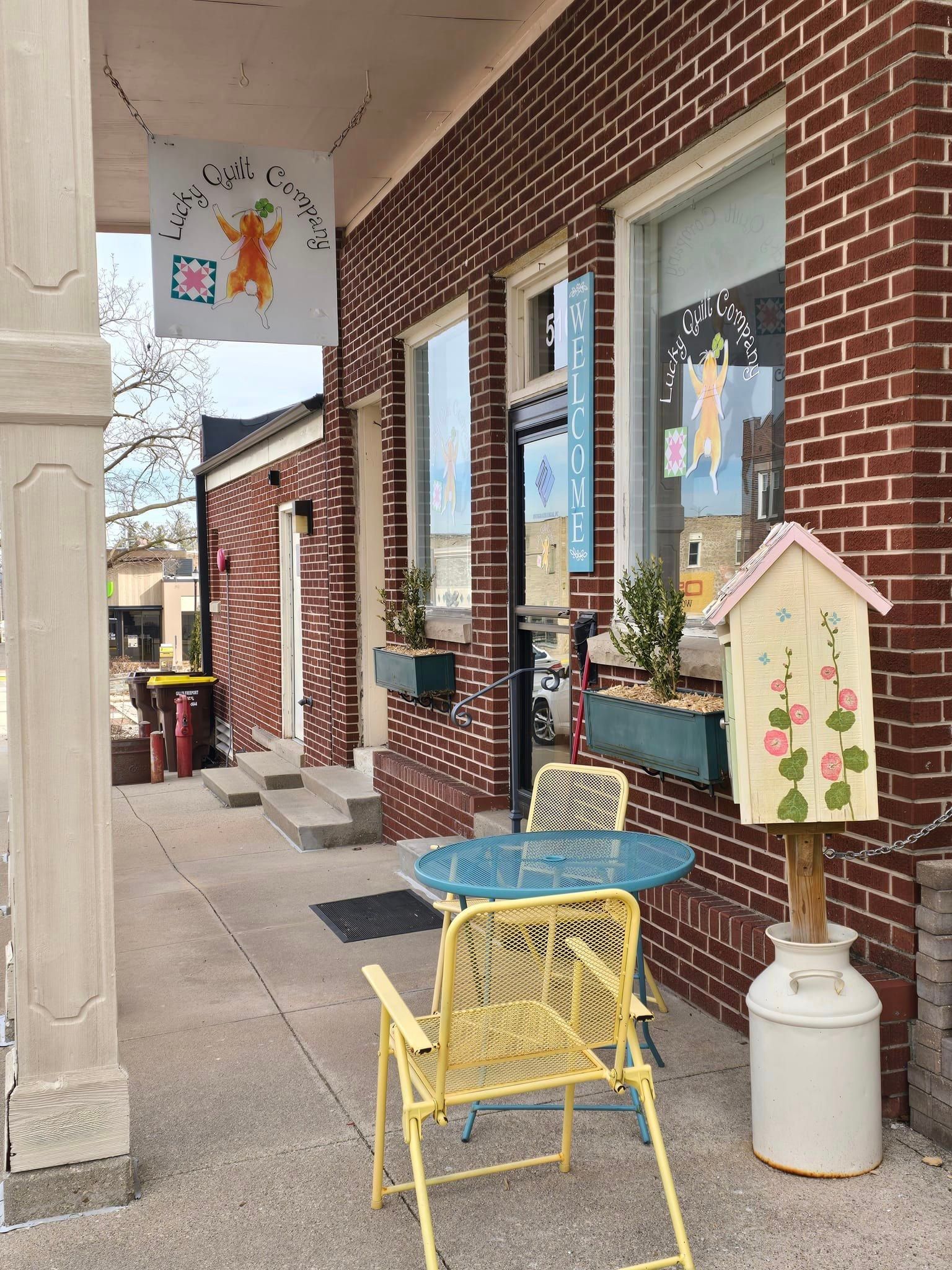 11 Quilt Shops in Illinois | Quilt Shop Finder